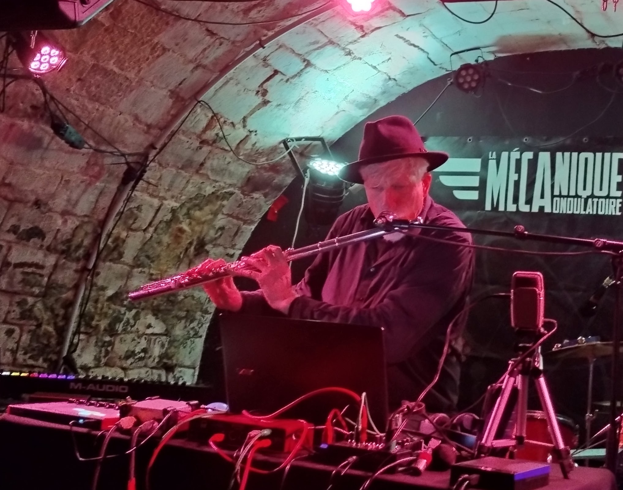 www.rhyschatham.net – Rhys Chatham music and projects. Photo: Paula Court.